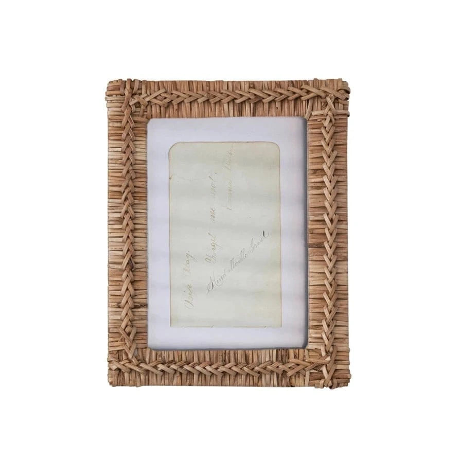 Unique Rattan Photo Frame for Timeless Memories